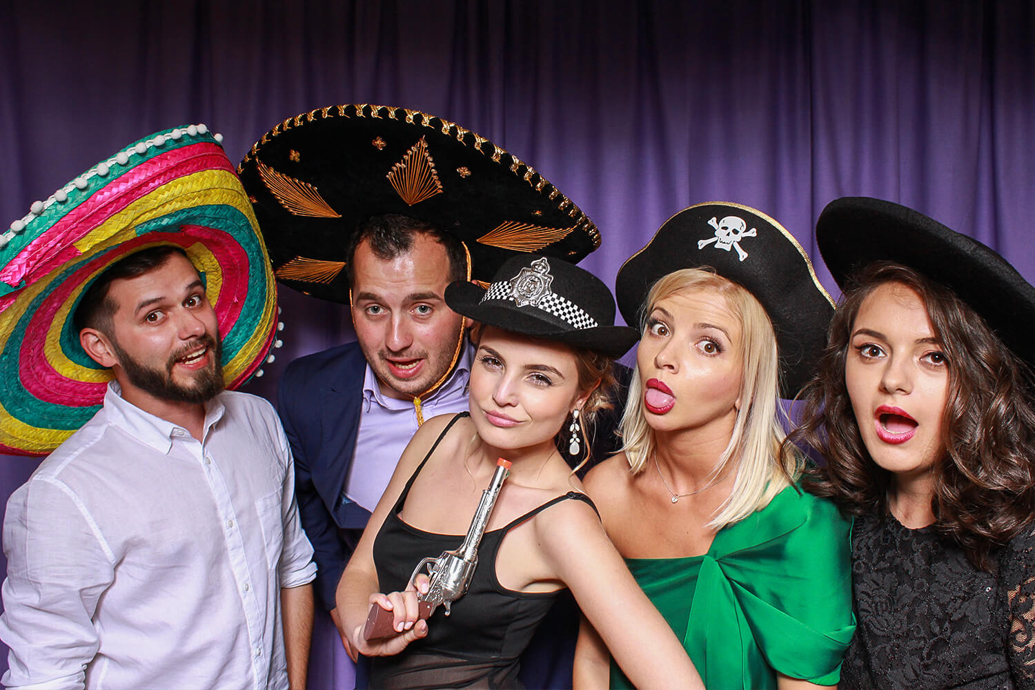 Cabina foto Galati - Chloe photo booth Galati Braila