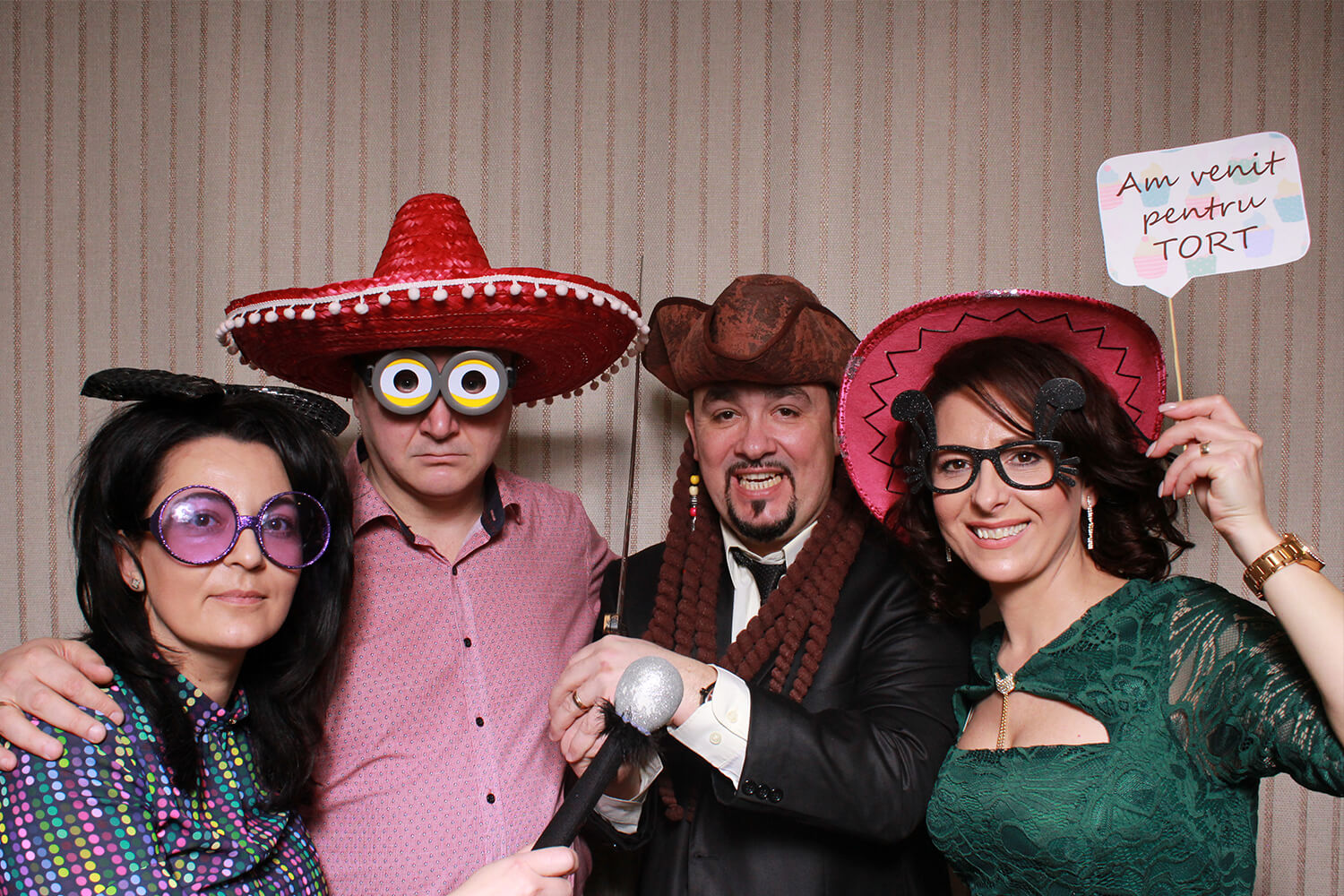 Cabina foto Galati - Chloe photo booth Galati Braila