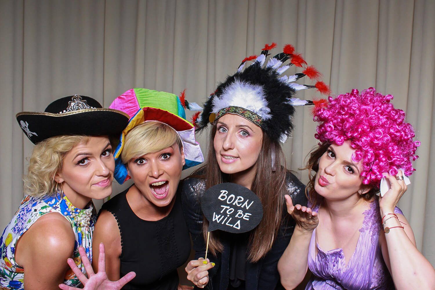 Cabina foto Galati - Chloe photo booth Galati Braila