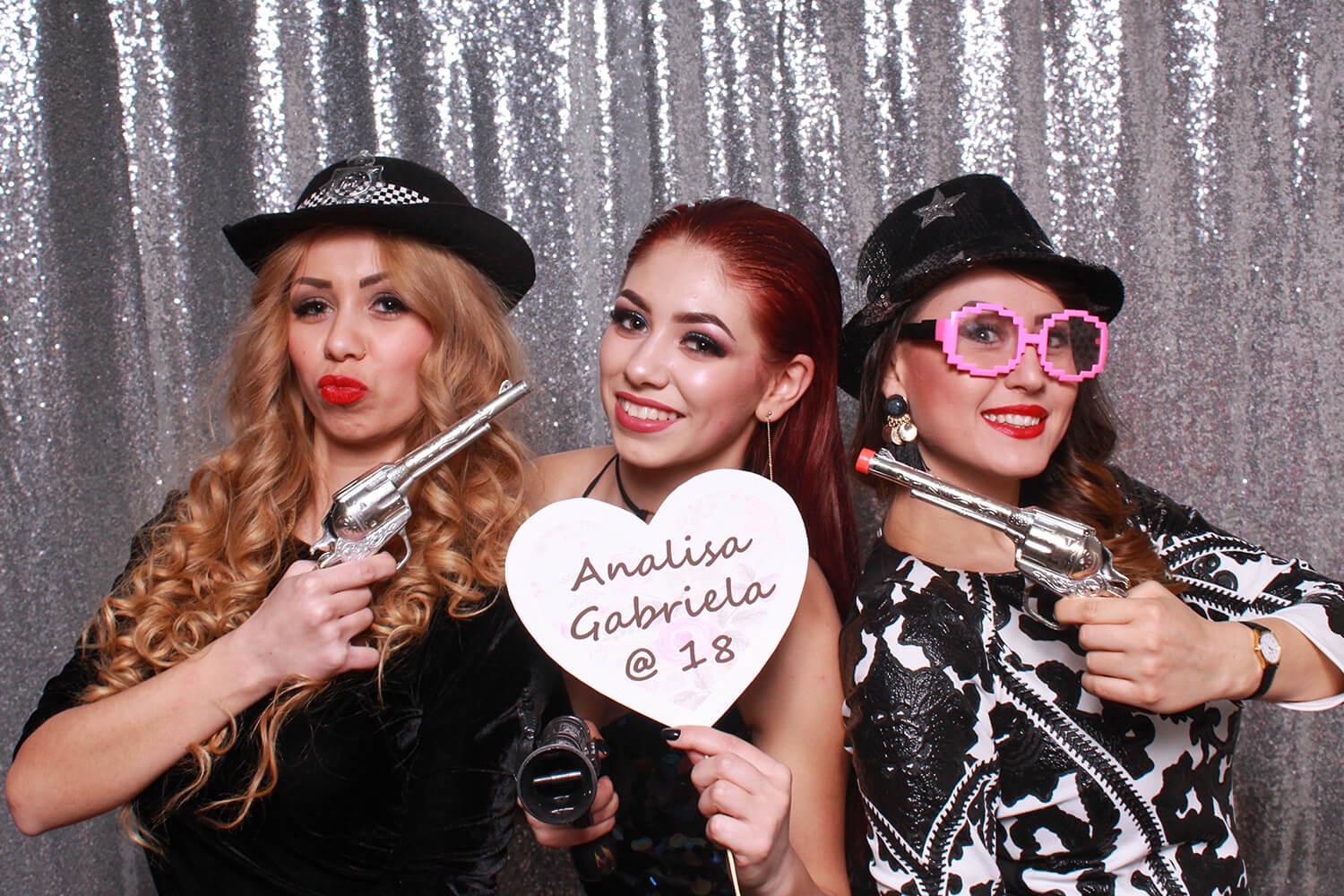 Cabina foto Galati - Chloe photo booth Galati Braila